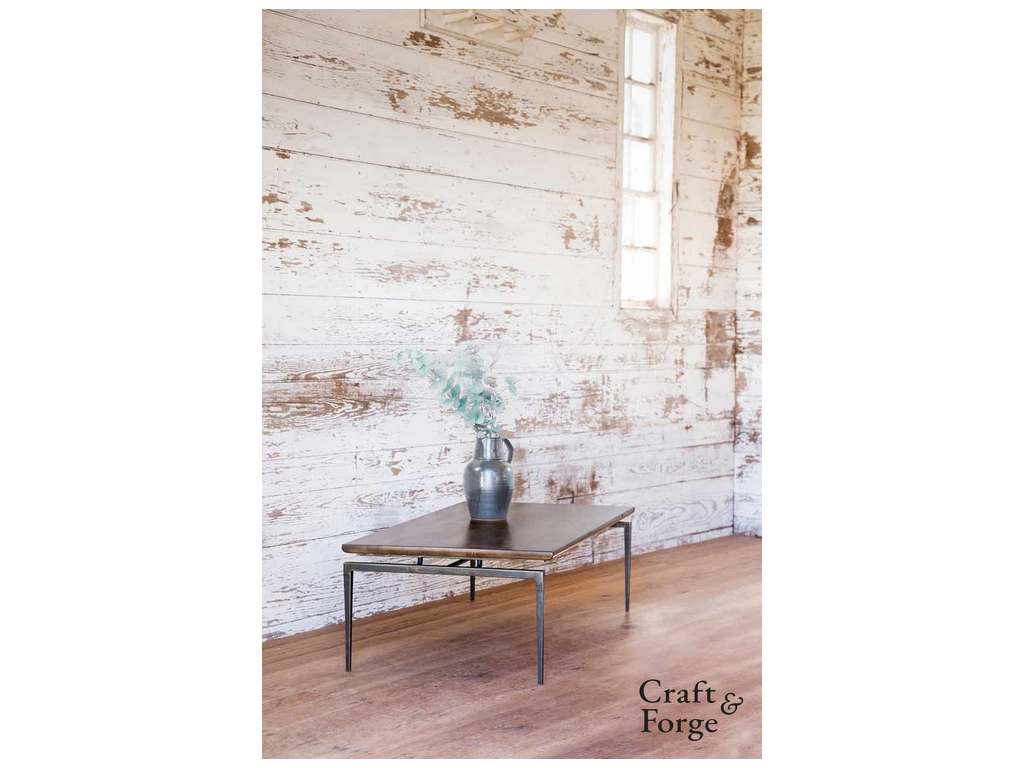 Charleston Forge 7040 Armory Cocktail Table - Hickory Park Furniture