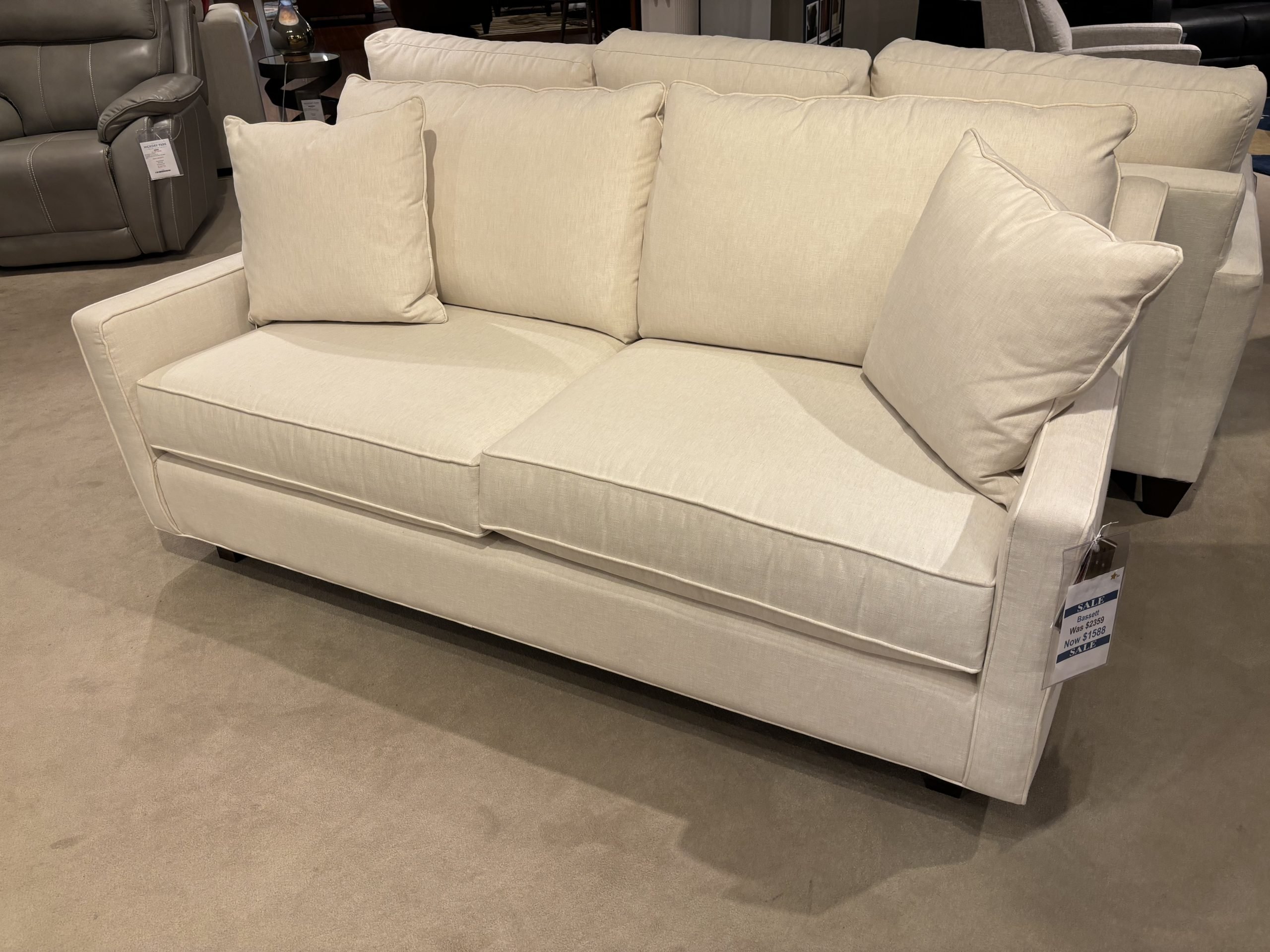 Bassett Furniture C000 52SF Living Room Studio Sofa Hickory Park Furniture