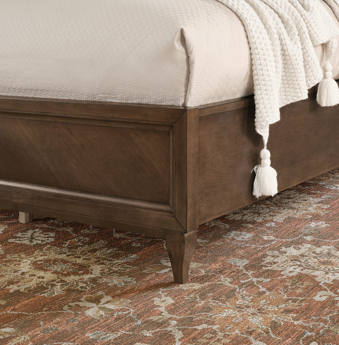 Flexsteel W1042-91K Bellevue King Bed - Hickory Park Furniture